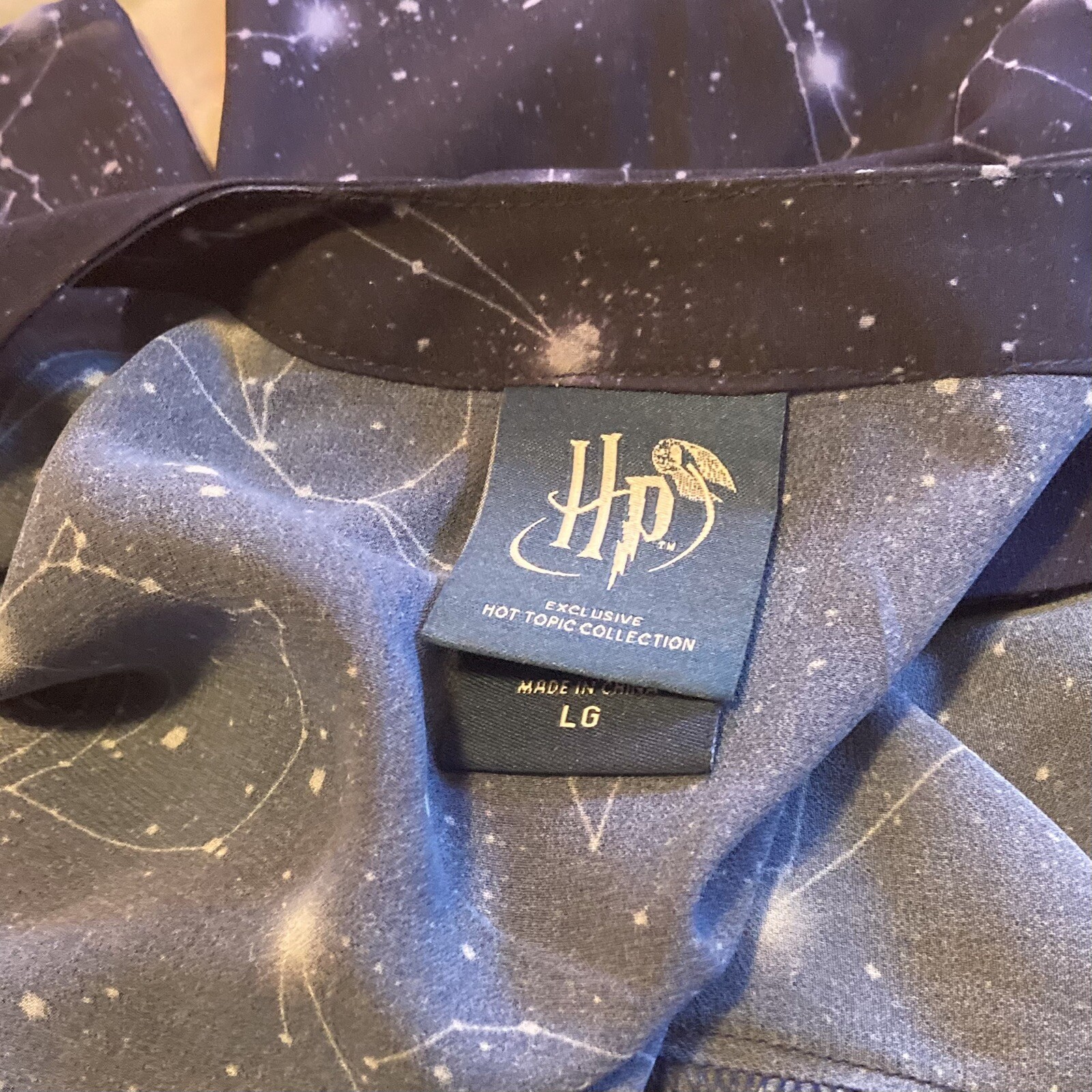 Hot Topic Exclusive Harry Potter sheer kimono - Gem