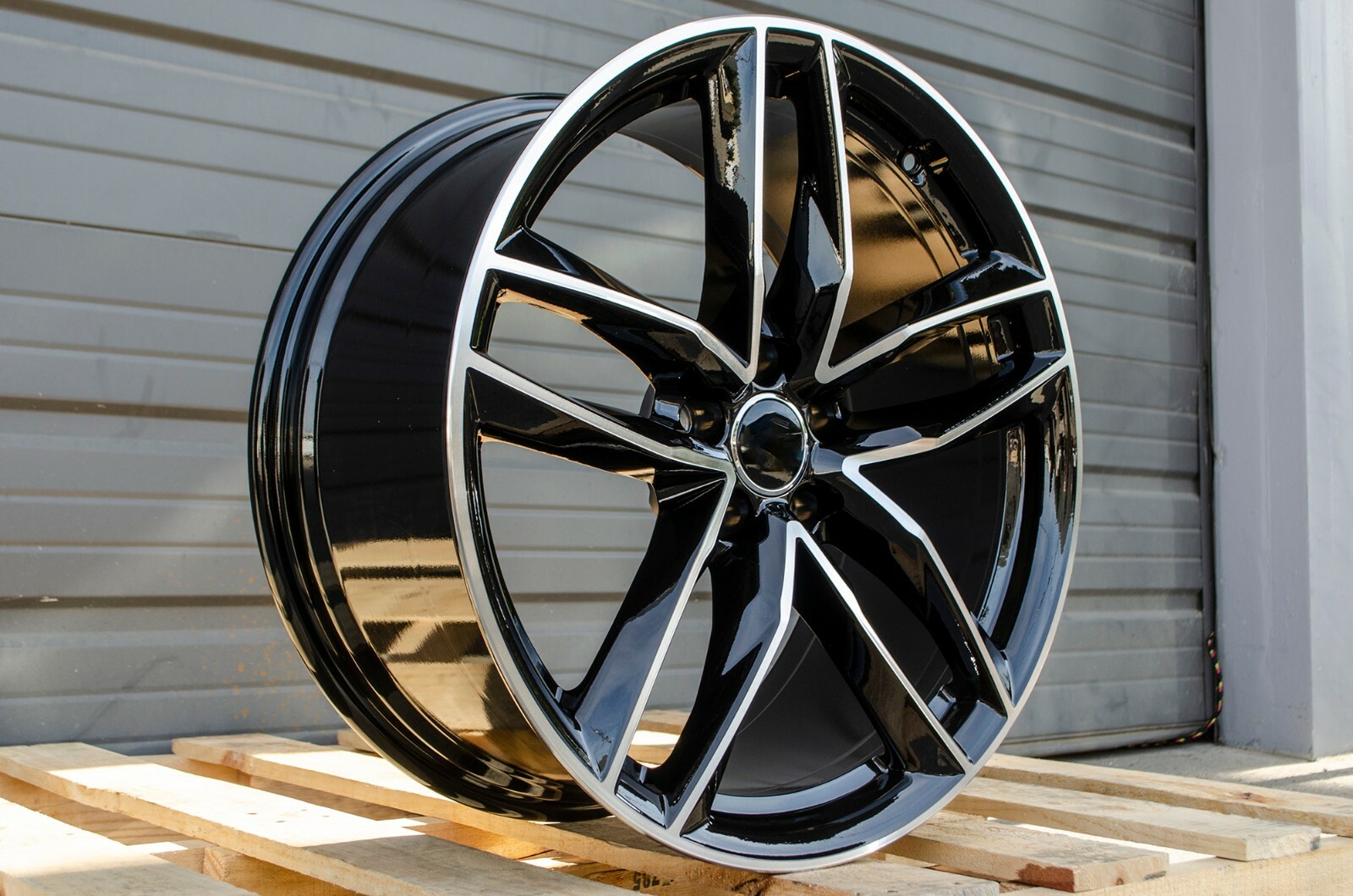 19X8.5 5X112 +32 RS STYLE BLACK MACHINED FACE WHEELS RIMS Fit AUDI ...