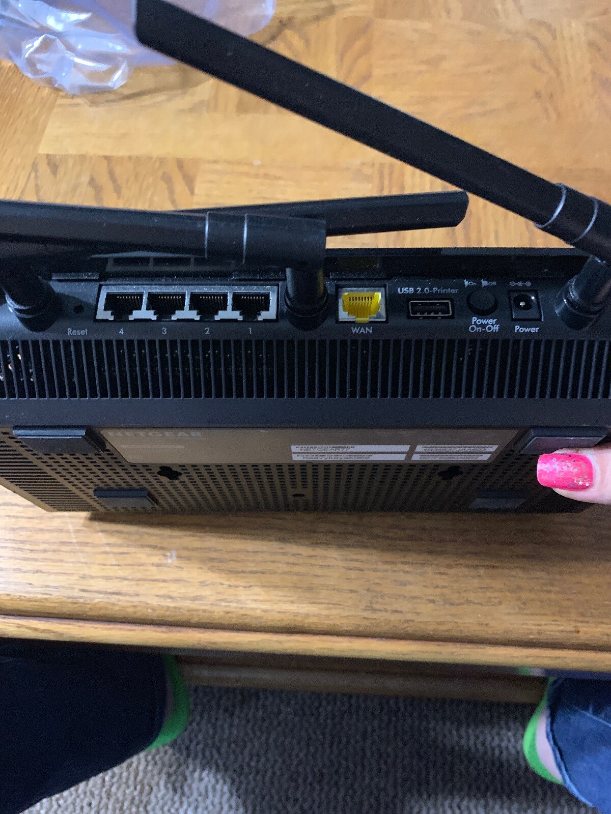 Netgear AC1750 R6400-100NAS 1300 Mbps 4-Port Gigabit Wireless AC Router ...