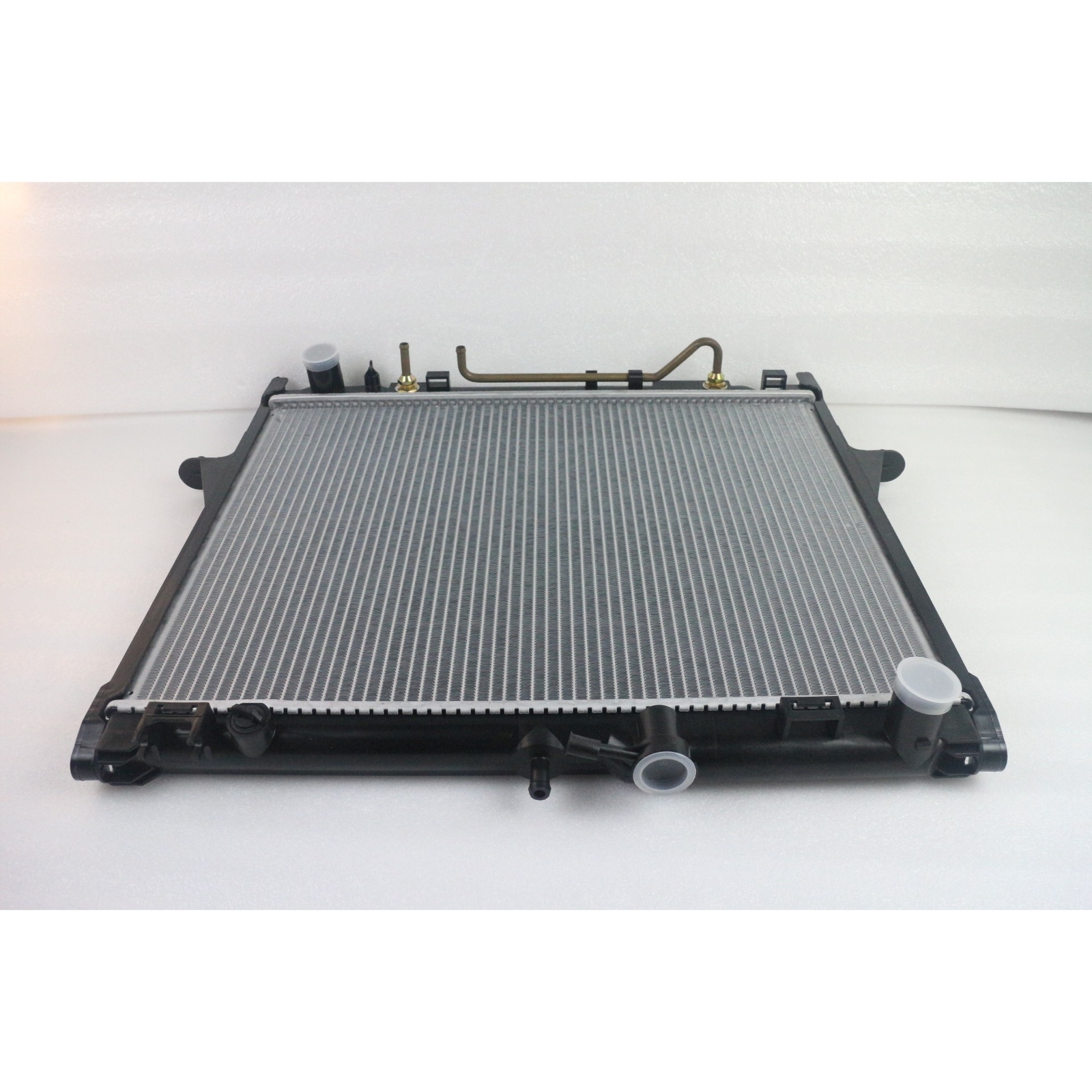Radiator Fit For Holden Colorado RC Rodeo RA 2.4L 3.5L Isuzu D-MAX 3 ...