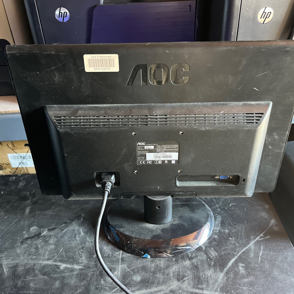 AOC e950Swn 185LM00013 Black 18 in Anti-Glare LED Backlit LCD Monitor ...