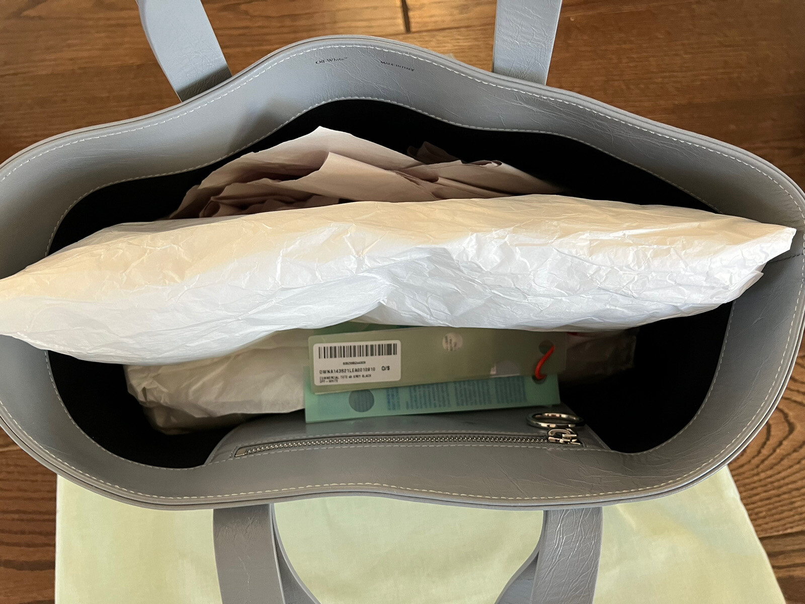 New Off-White Graphic-Print Commercial 45 Crinkled Leather Tote Bag ...