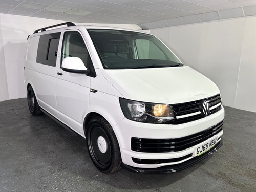 2019 69 Plate Volkswagen Transporter 2.0 TDi SWB 6 Seater Kombi Crew ...