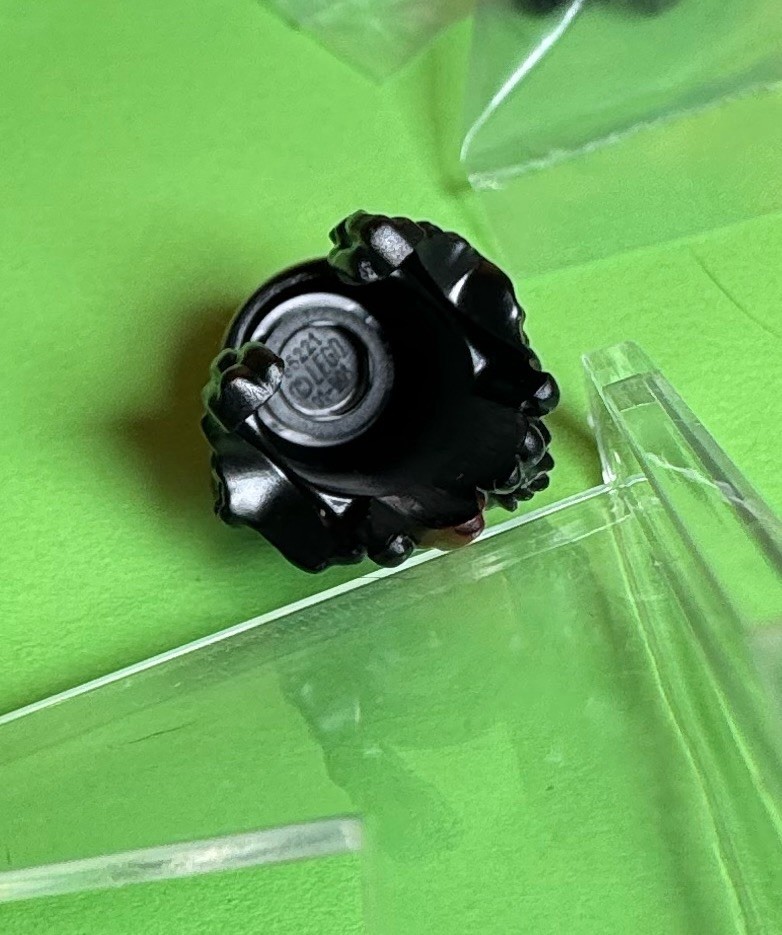 50 new LeGO MIINIFIG Dreadlocks HAIR w/Beads And Dark Red Brocade ...