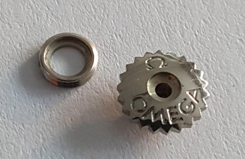 Omega 18KT White Gold Backwind Crown Part Number 16001 - Partial Set | eBay