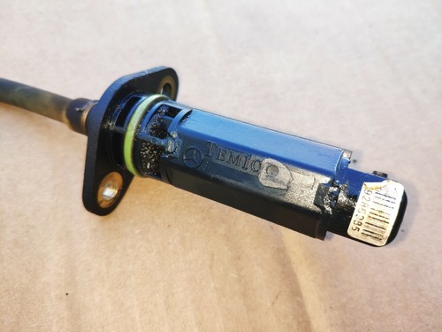 2006 MERCEDES S430 W220 Engine Oil Level Sensor 0041535328 13951102 C41 ...