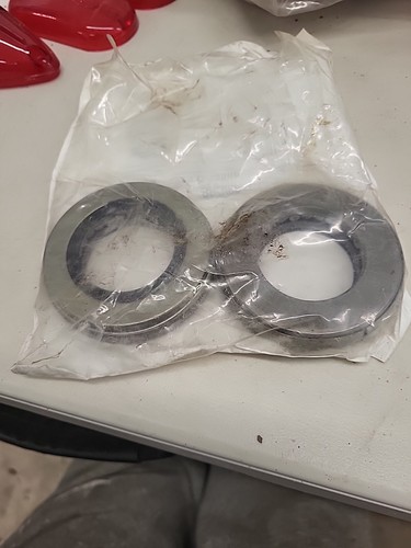 Meritor A1228D1356K 2-Pack King Pin Thrust Roller Bearing Seal | eBay
