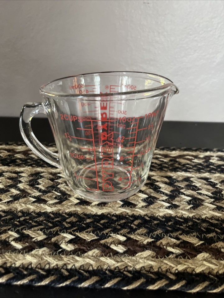 Vintage PYREX Corning #516 RED LETTER 2 Cups 16oz Measuring Cup D ...