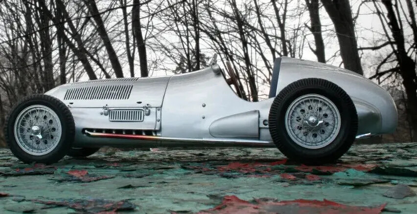 Mecedes-Benz Race Car F1GP Formula 1 Grand Prix Racer Classic Carousel ...