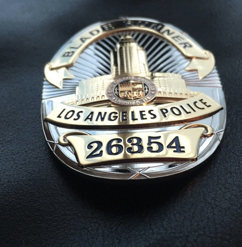 Blade Runner 2019 Deckard and 2049 Officer K Badges Wallets Cards 2 ...