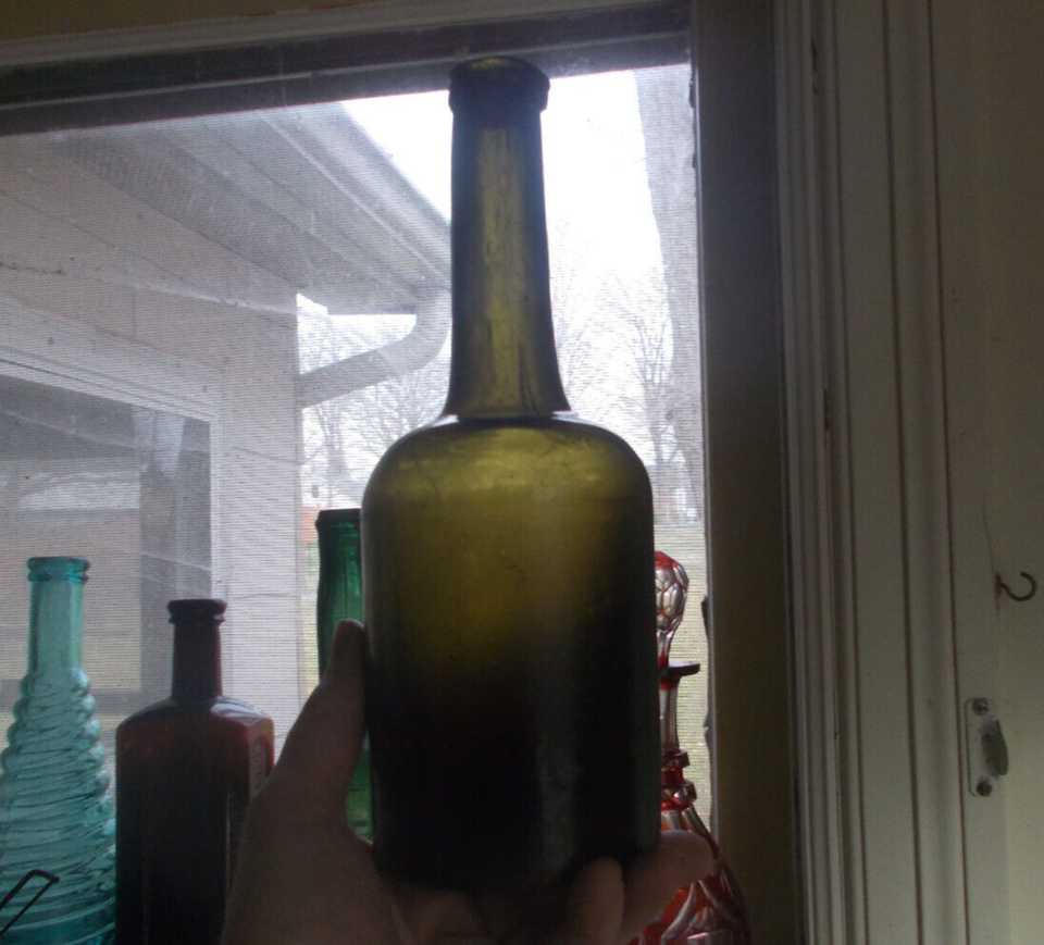 1740s EARLY COLONIAL ERA BLACKGLASS LONG NECK LIQUOR BOTTLE OPEN PONTIL ...