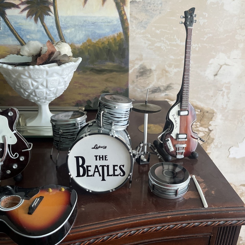 Miniature Beatles Instrument Set Guitars And Drums | eBay