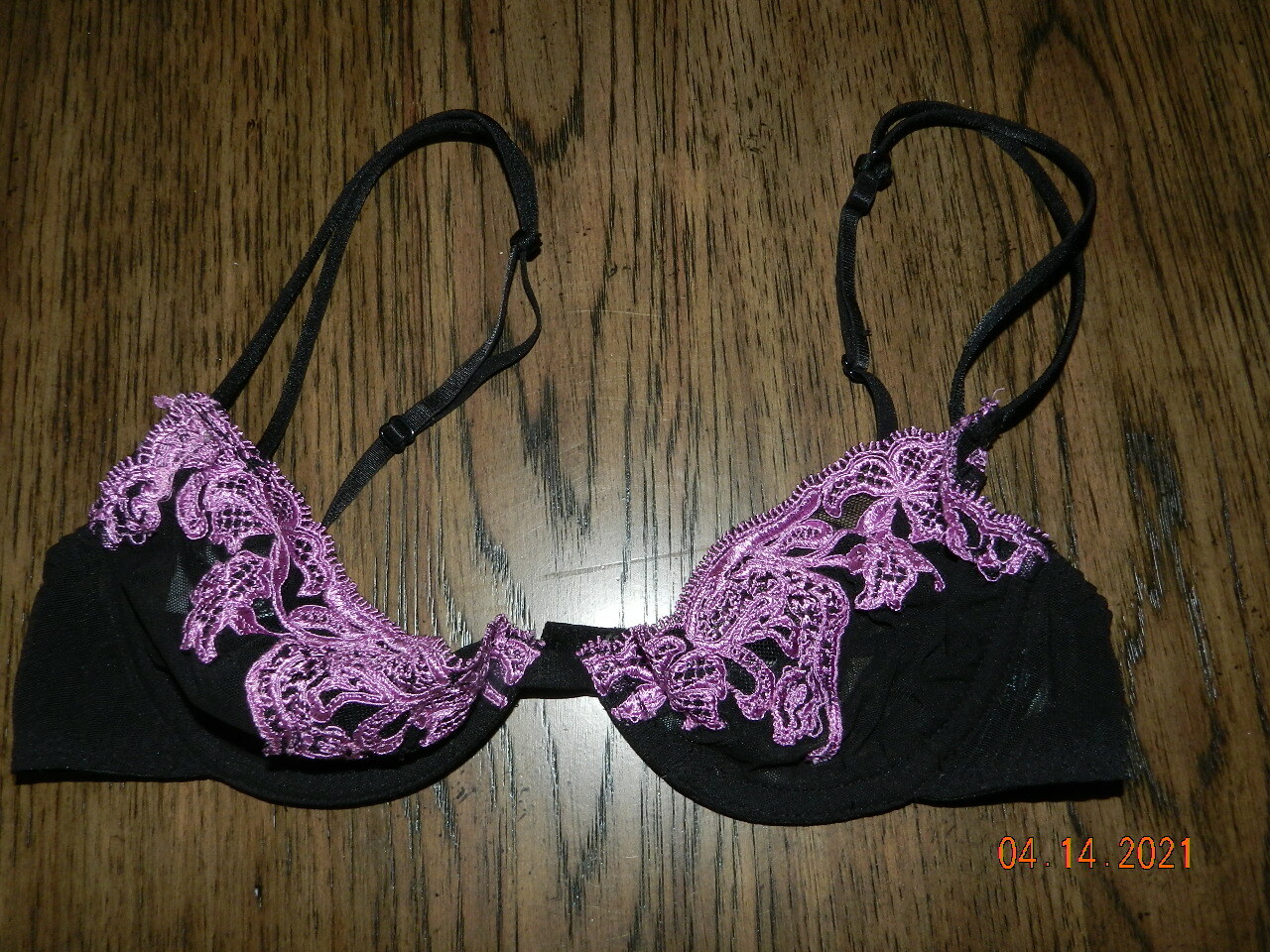 VTG Fredericks 32 mesh black bra purple trim - Gem