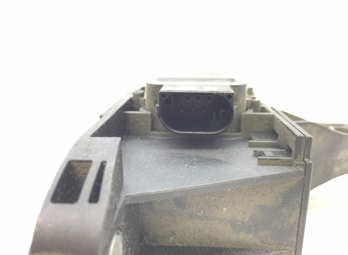 A9403000004 A9603000004 A9433010002 Accelerator Pedal W/ Position ...