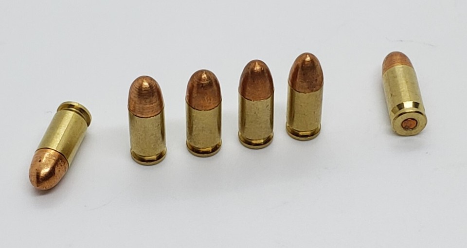 ALLOY EMPIRE Beretta M92 A1 Shell Eject COLLECTOR Toy Gun 1:2 Mini Guns ...