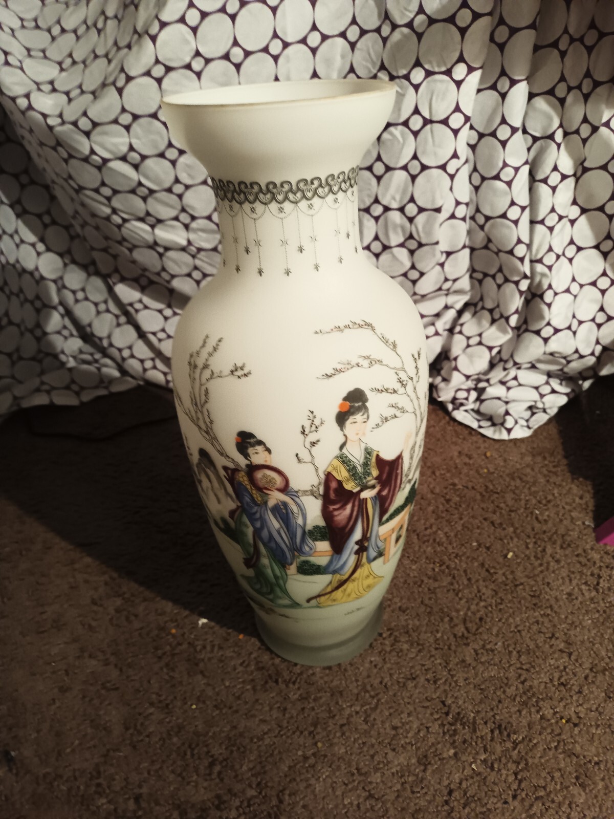 Hand painted Chinese Opalescent Glass Vase With Geisha Girls | eBay