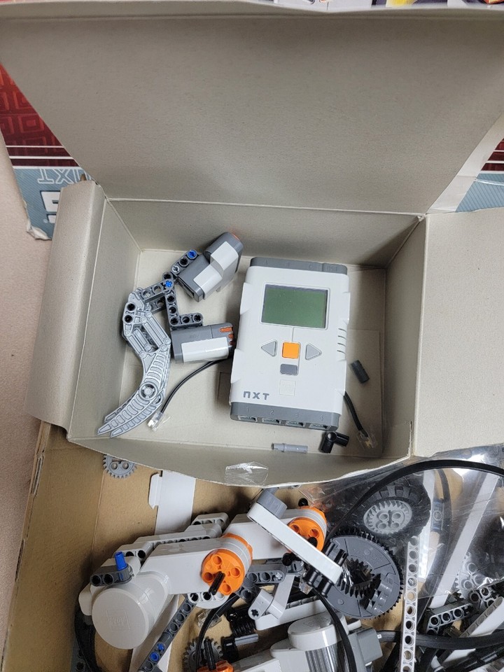 Lego 8527 Mindstorms NXT w90 Great projects Set 341 ** Fast Shipping ...