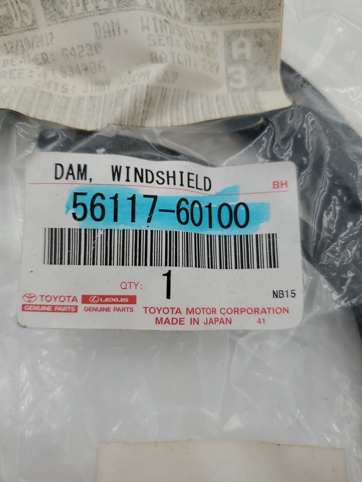 5611760100 OEM Land Cruiser 2008-2016 Toyota WINDSHIELD GLASS Seal ...