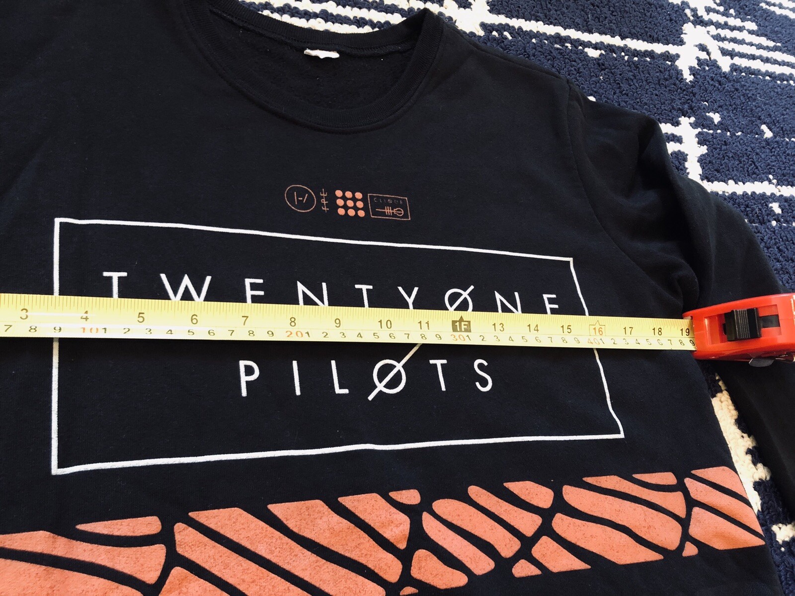 TWENTY ONE PILOTS Official TOP Clique Women's Crew Ne… - Gem