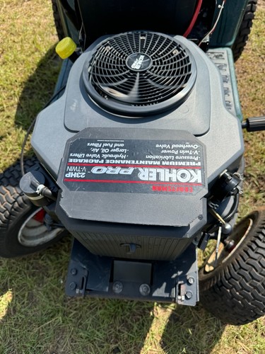 KOHLER COMMAND PRO 23 HP. ENGINE CV675S....Good Running!!! | eBay
