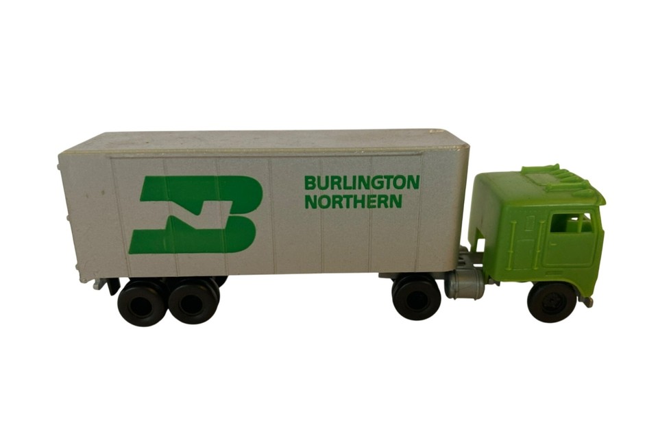 Vintage HO Scale Train Tyco Burlington Northern Piggyback Flat Car Set ...