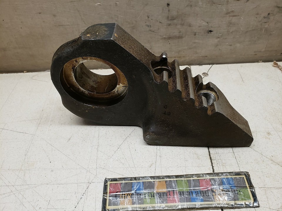 NOS Caterpillar Track Link Split Master Right Hand Pin End 7S9601 ...