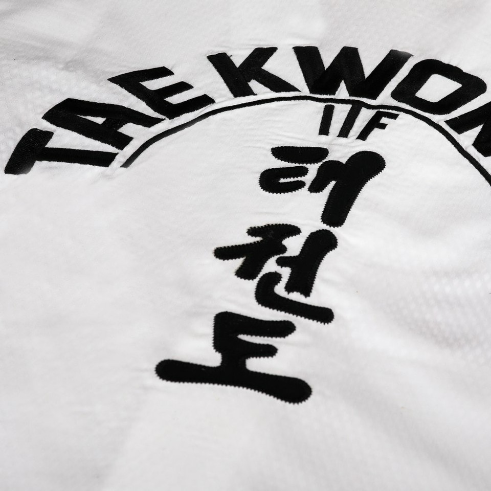 ITF Taekwondo Ultra Light Weight Students Fighter Uniform Suits Gi ...