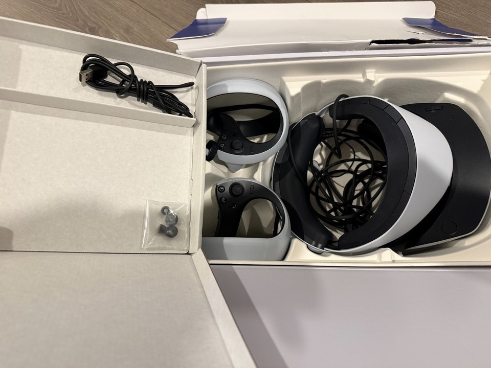 Sony PlayStation 5 PS5 Virtual Reality VR2 Headset White CFI-ZVR1 | eBay