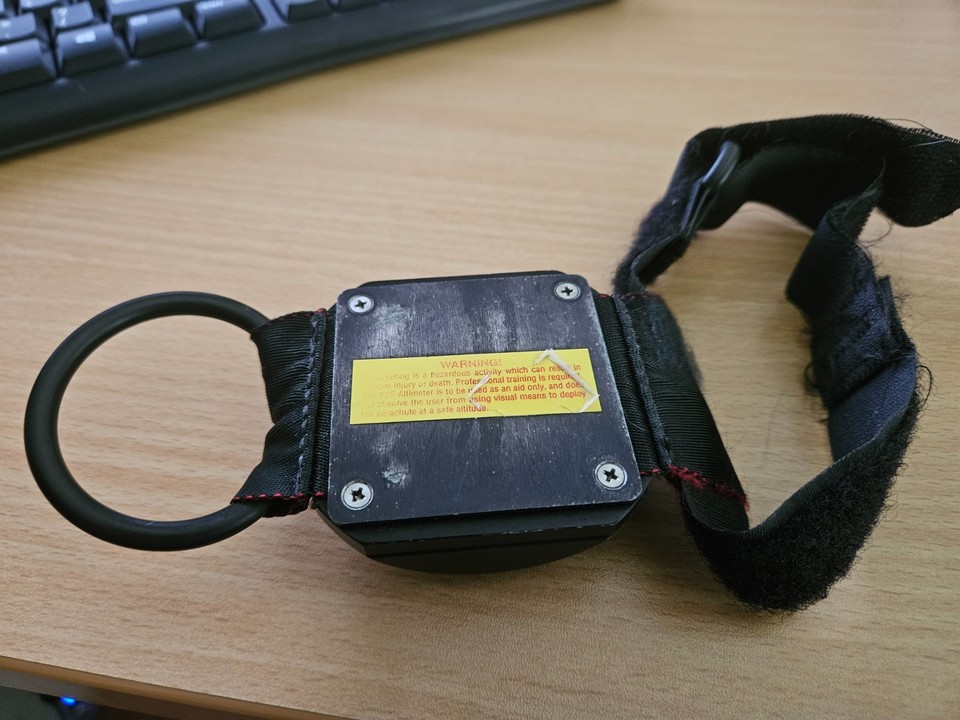 Altimaster Skydiving Altimeter | eBay