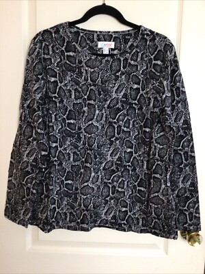 Denim And Co. Black reptile print round neck long sleeve Stretch ...