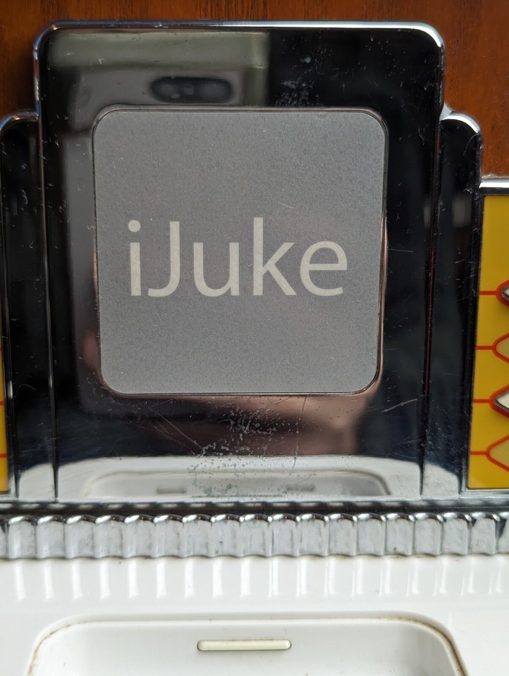 Crosley iJUKE Jukebox iPod CR1701A w/Power Cord Speakers Works, Doesn't ...