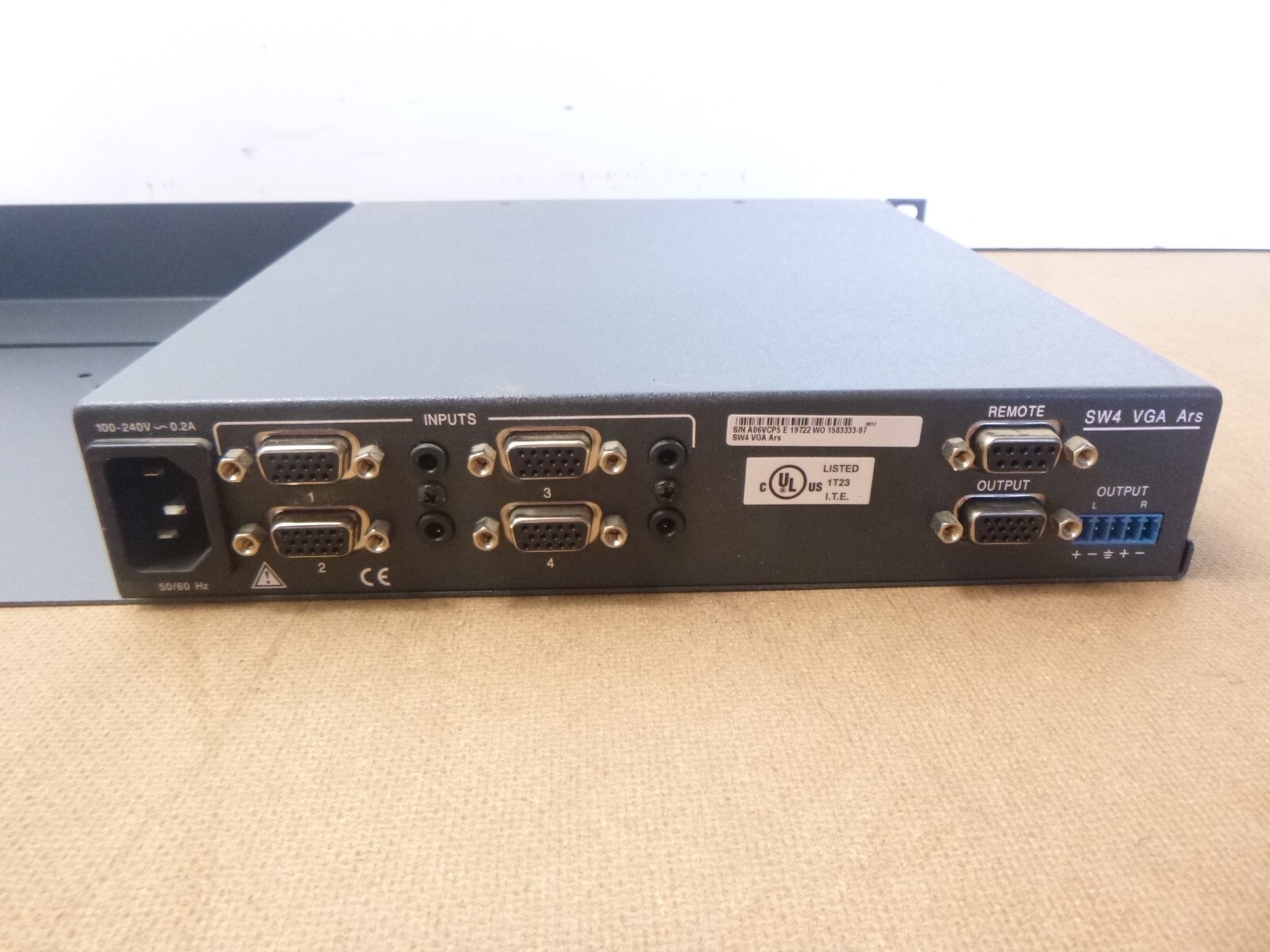 Extron SW VGA/Ars Series VGA/Audio Switcher w/ 19" Rack Mount Bracket ...