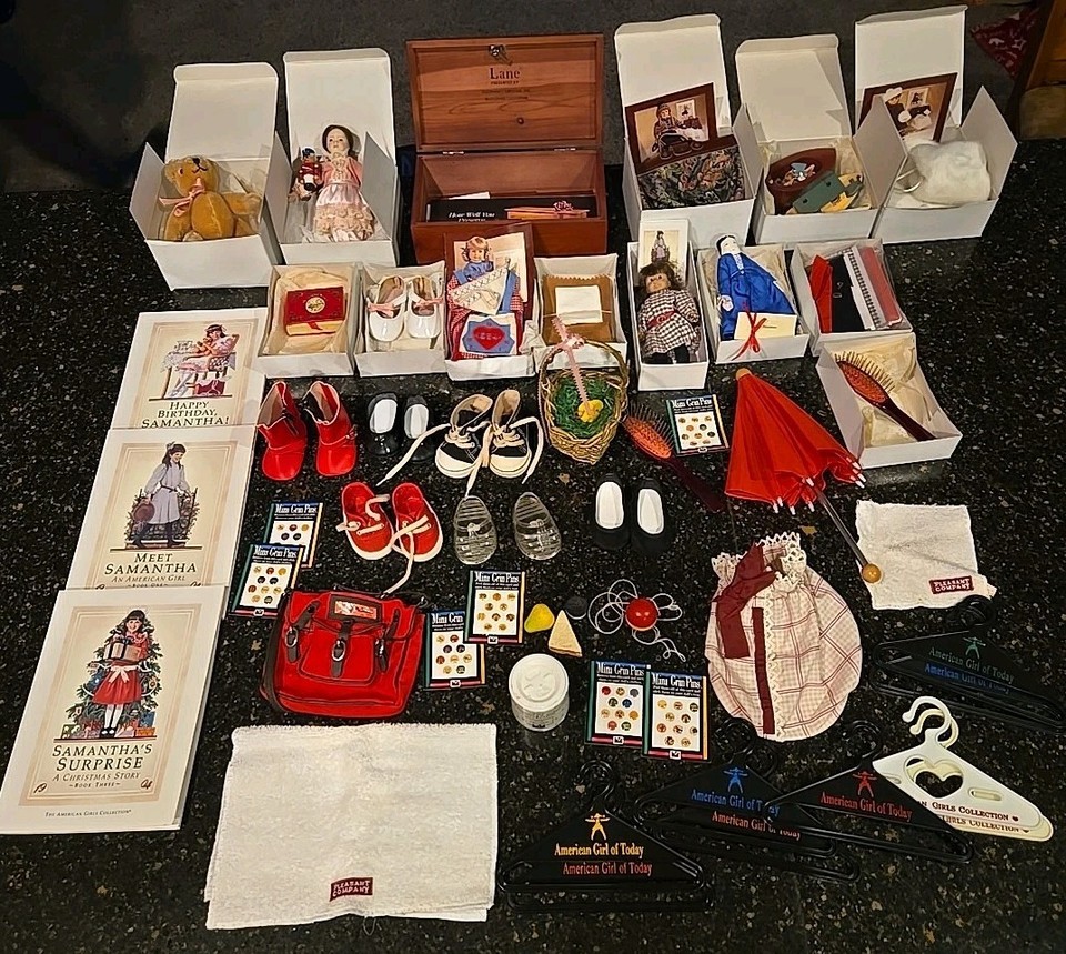 VINTAGE 1990'S Pleasant Company AMERICAN GIRL LOT Many Dresses & Acc ...