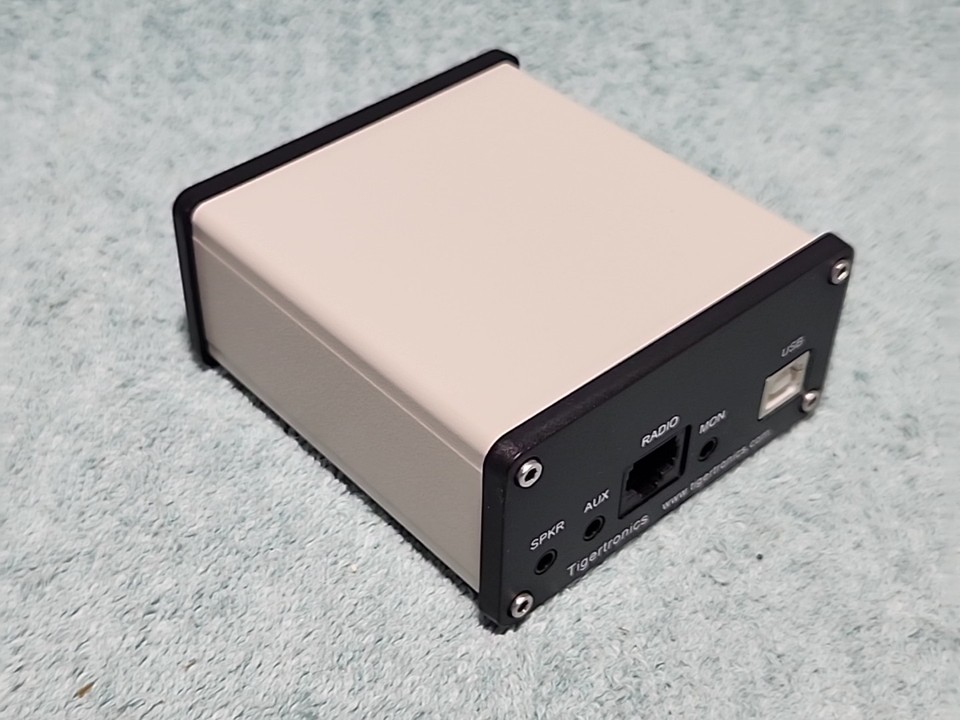 TIGERTRONICS SIGNALINK USB SLUSB - sound card radio interface unit for ...