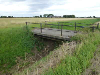 Photo 12x8 Bridge over Whaplode River (Drain) Farmland access bridge ...