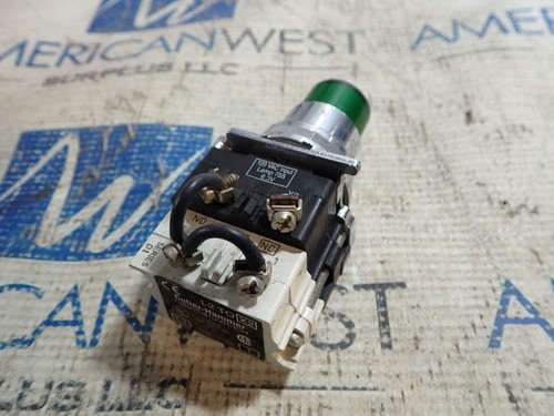 Cutler Hammer Green Pilot Light with Contact Blocks 10250T/91000T/E34 ...