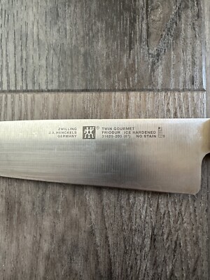 ZWILLING J.A. HENCKELS Germany 31625-200 Knife 8" Twin Gourmet No Stain ...
