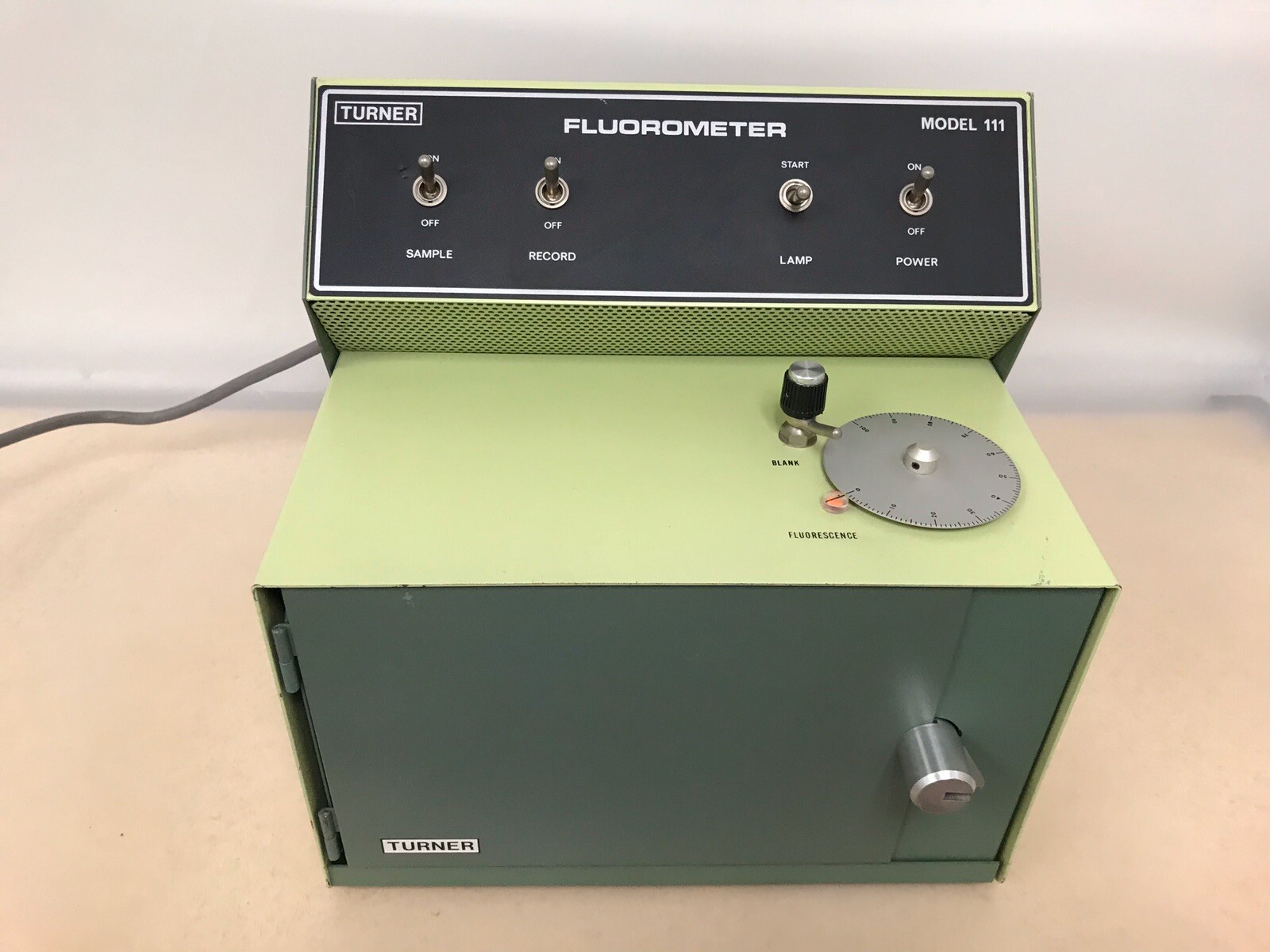 Turner Fluorometer Model 111 Fluouresence Tester Analyzer | eBay