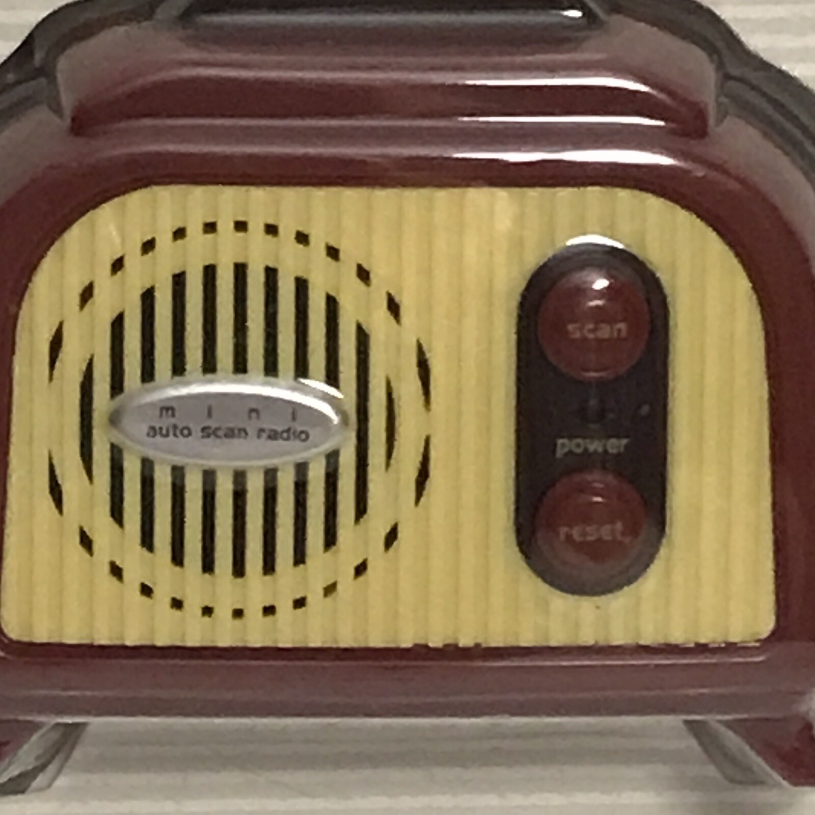 MINi Retro Vintage Red Radio W/ FM Hi-Fi Sound, Auto Scan, Pull Up ...