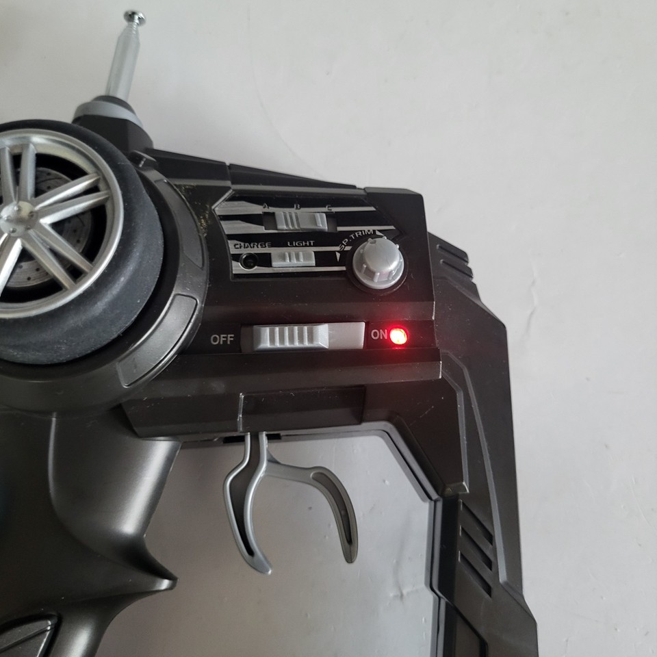 Silverlit X-Trek Pro RC Racing Radio Remote Control RED Car 1:60 27Mhz ...