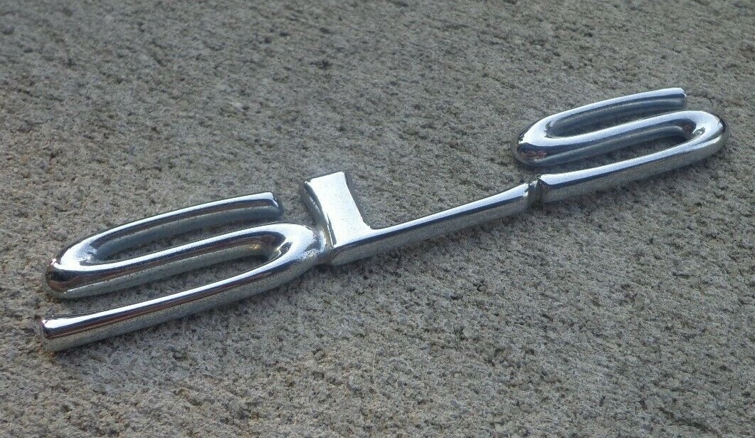 Cadillac SLS trunk emblem badge decal logo symbol script OEM Genuine ...