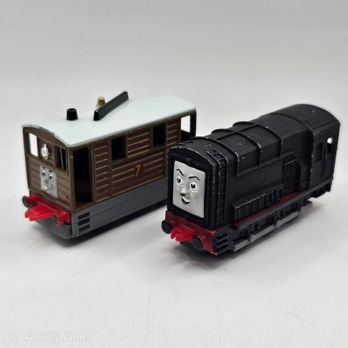 Vtg ERTL Thomas The Tank Engine Toby #7 TrackMaster Gullane 2001 Lot 2 ...