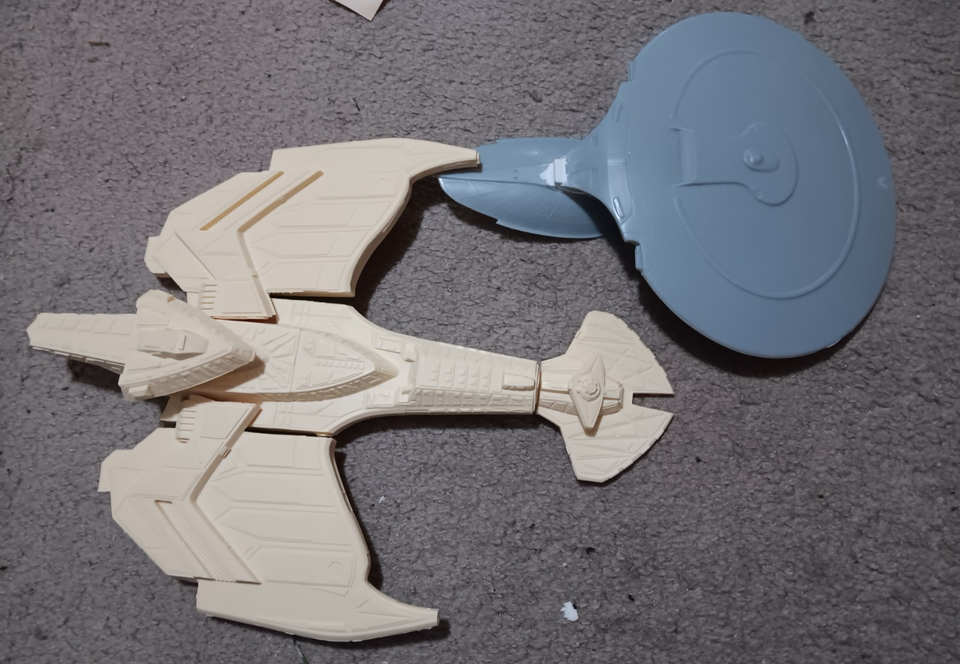 Star Trek Klingon NEGH'VAR Cruiser 1/2500 Scale Resin Model Kit with ...