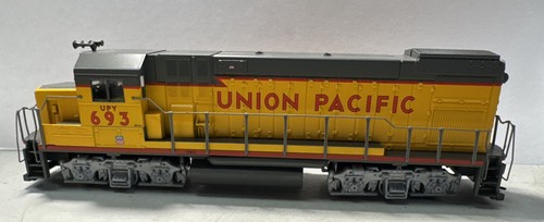 Walthers Trainline HO 931-2505 UPY 693 Union Pacific GP15-1 Standard DC ...