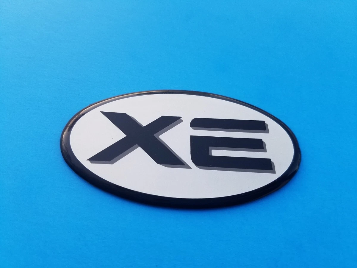 Nissan Frontier Emblem