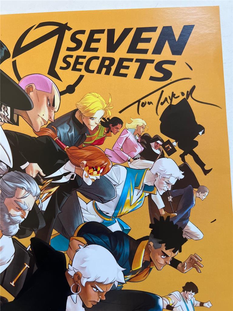 Sdcc 2022 Exclusivité Seven Secrets Mini Affiche Imprimé Signé Par Tom Taylor | eBay