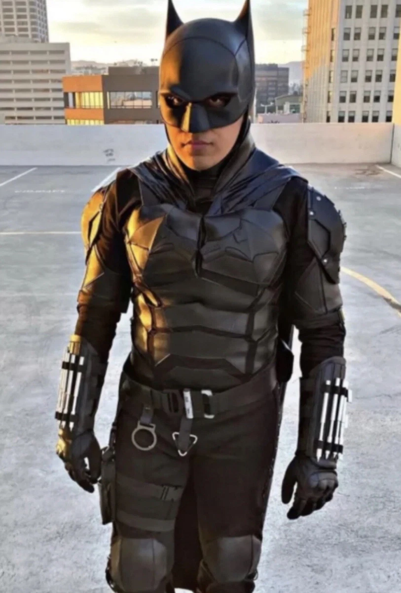 Bruce Wayne Costume