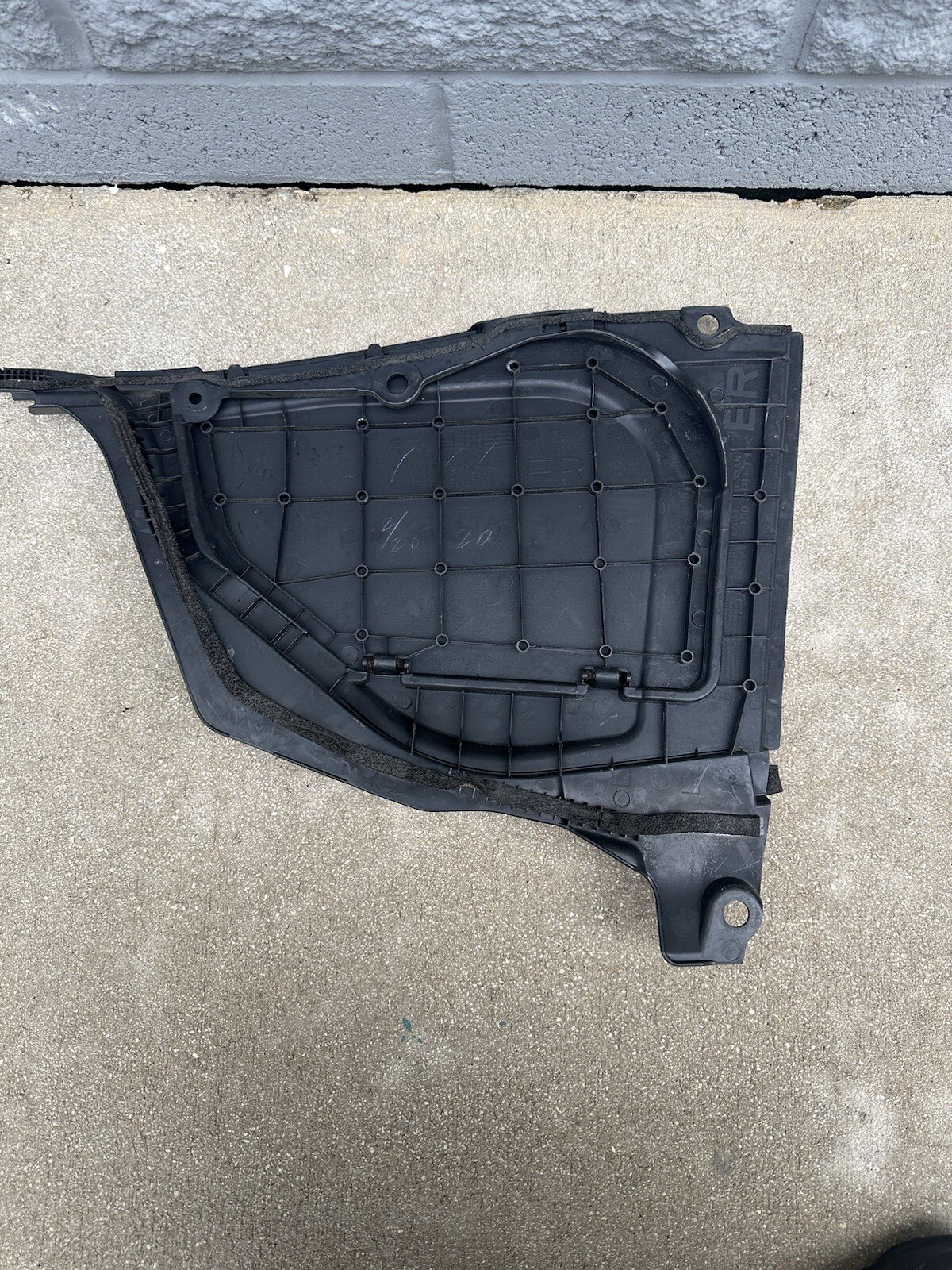 09-20 Nissan 370z Battery Tray Cover Trim Hoodledge 65278-1EA0A OEM ...