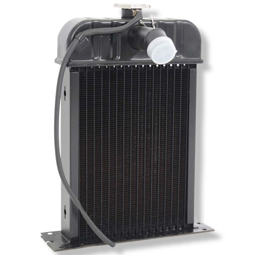 Radiator International Farmall Cub LoBoy 351878R91 351878R93 351878R92 ...