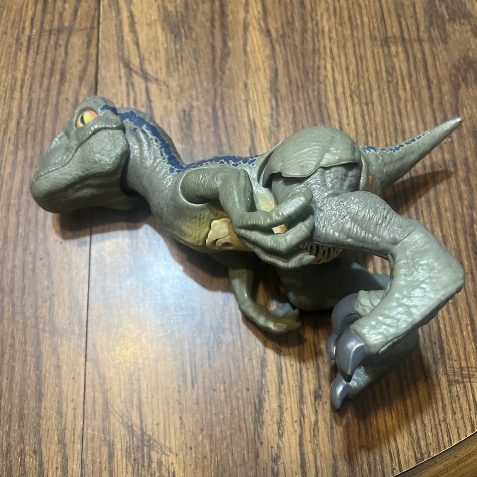 Mattel Imaginext Jurassic World Blue Raptor Dinosaur Velociraptor Toy ...